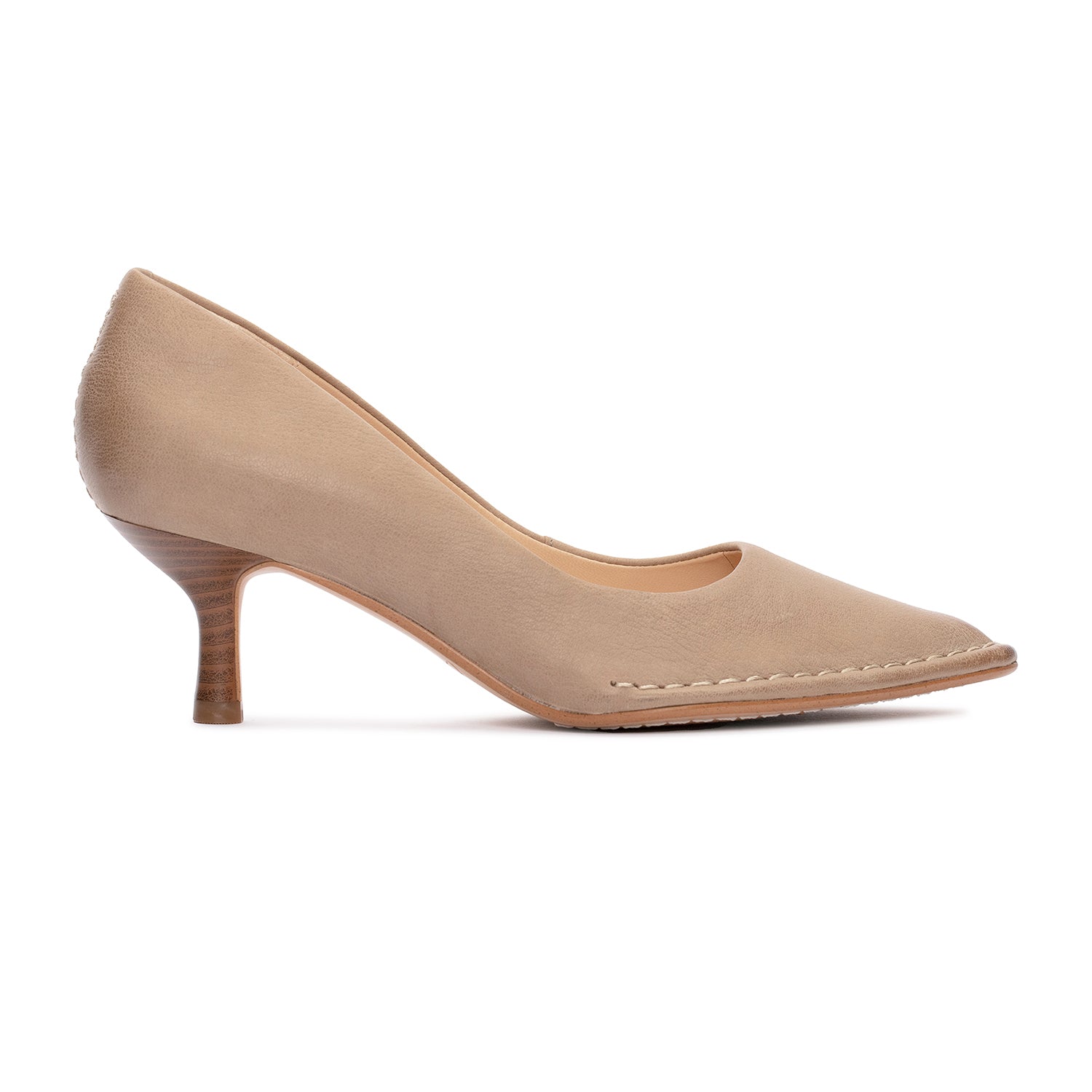 Clarks Thorna55 Court Shoes - Sand Leather - 261654904 - D Width (Stan ...